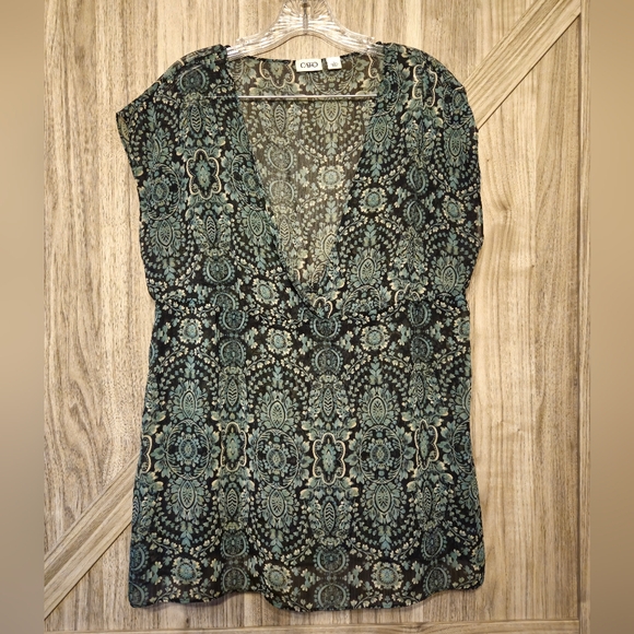 Cato | Tops | Cato Green And Black Paisley Patterned Blouse | Poshmark
